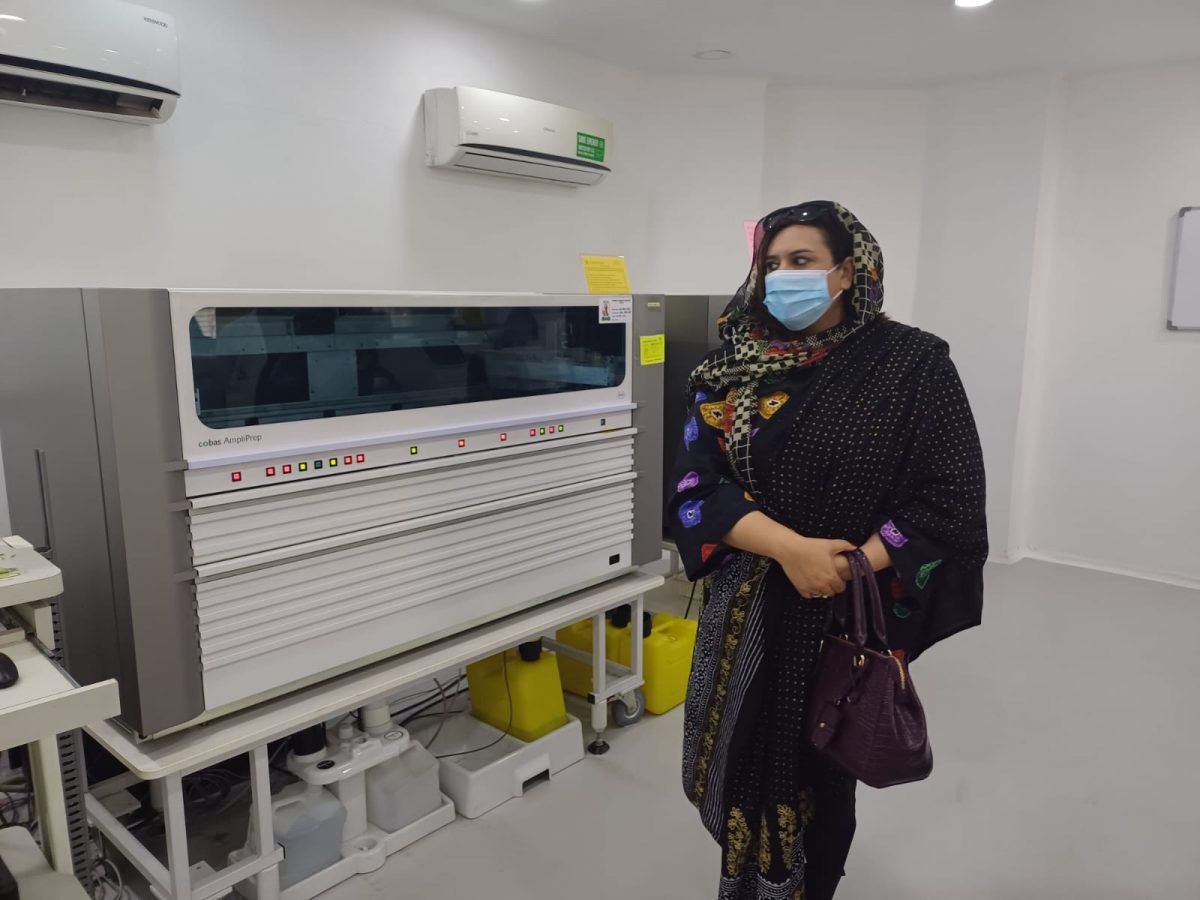 Dr. Razia Fatima, NC CMU, visited Punjab Public Health Reference Lab in ...